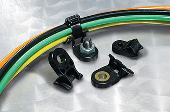 Kabelfester: Selvklebende og for runde overflater